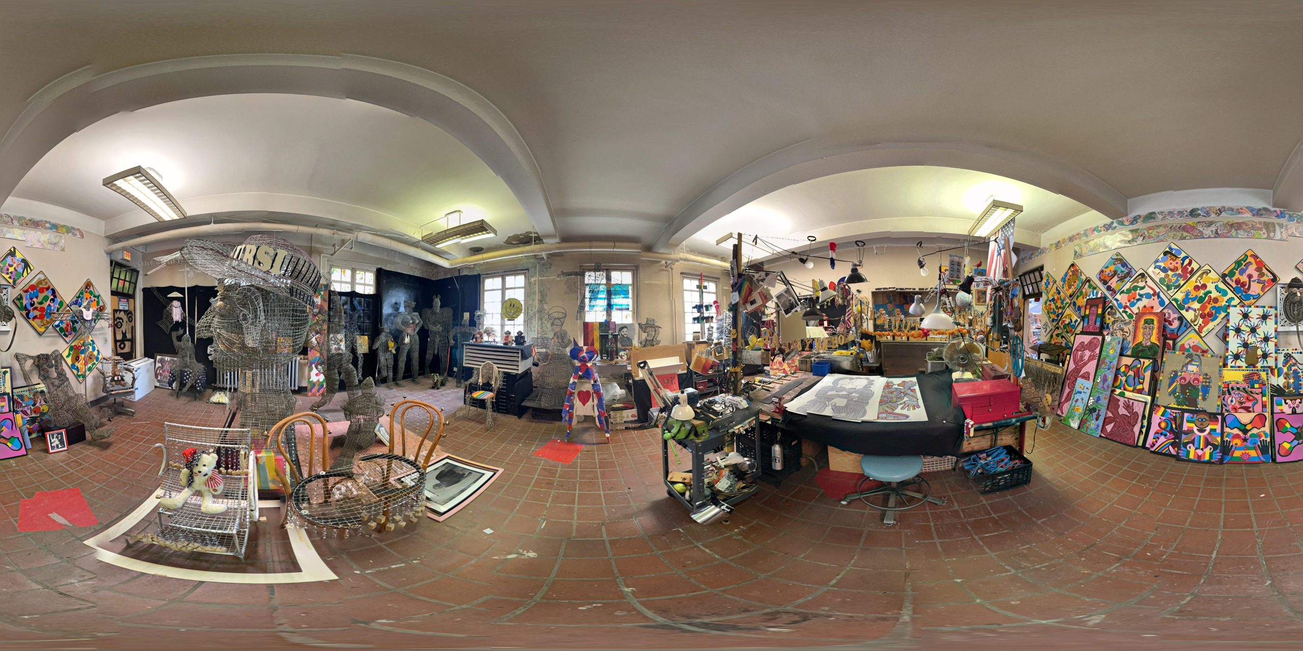 VR Tour – The Living Museum